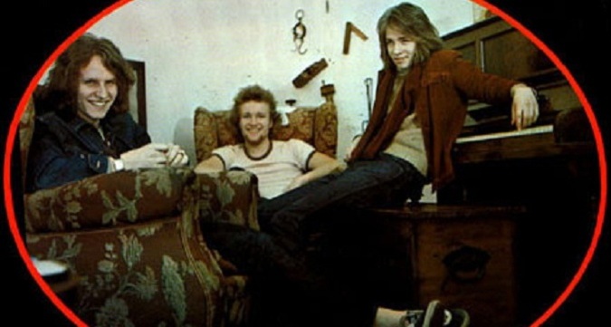 NOVEMBER_band | ROCKOVICA.com